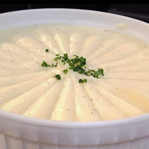 Aligot Mashed Potatoes With Cheese: Perfect Comfort Food!