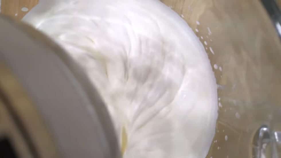 How To Make Butter: Velvety, Smooth, Creamy Deliciousness!