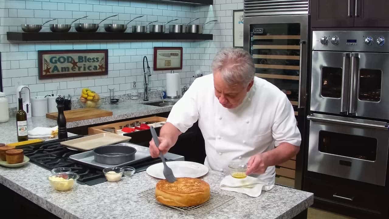 Delicious Goat Cheese & Brie Focaccia Bread Recipe