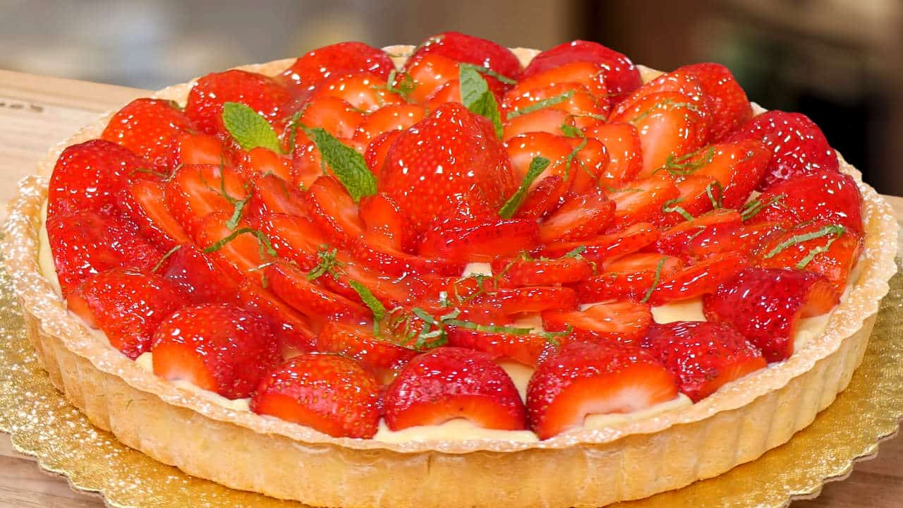 Best Ever Strawberry Tart Recipe: Simply Irresistible