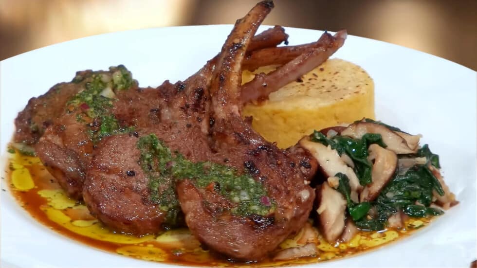 Lamb Chops Recipe With A Pesto Sauce: Irresistible