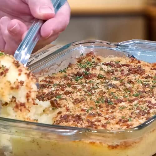 Cheesy Green Bean Casserole Recipe: The Perfect Side Dish