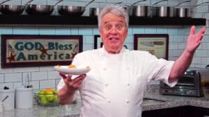 Ham And Cheese Soup : Rich & Creamy Deliciousness!